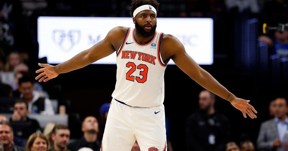 Митчелл Робинсон подбирает в атаке чаще, чем 22 команды НБА - НБА ...